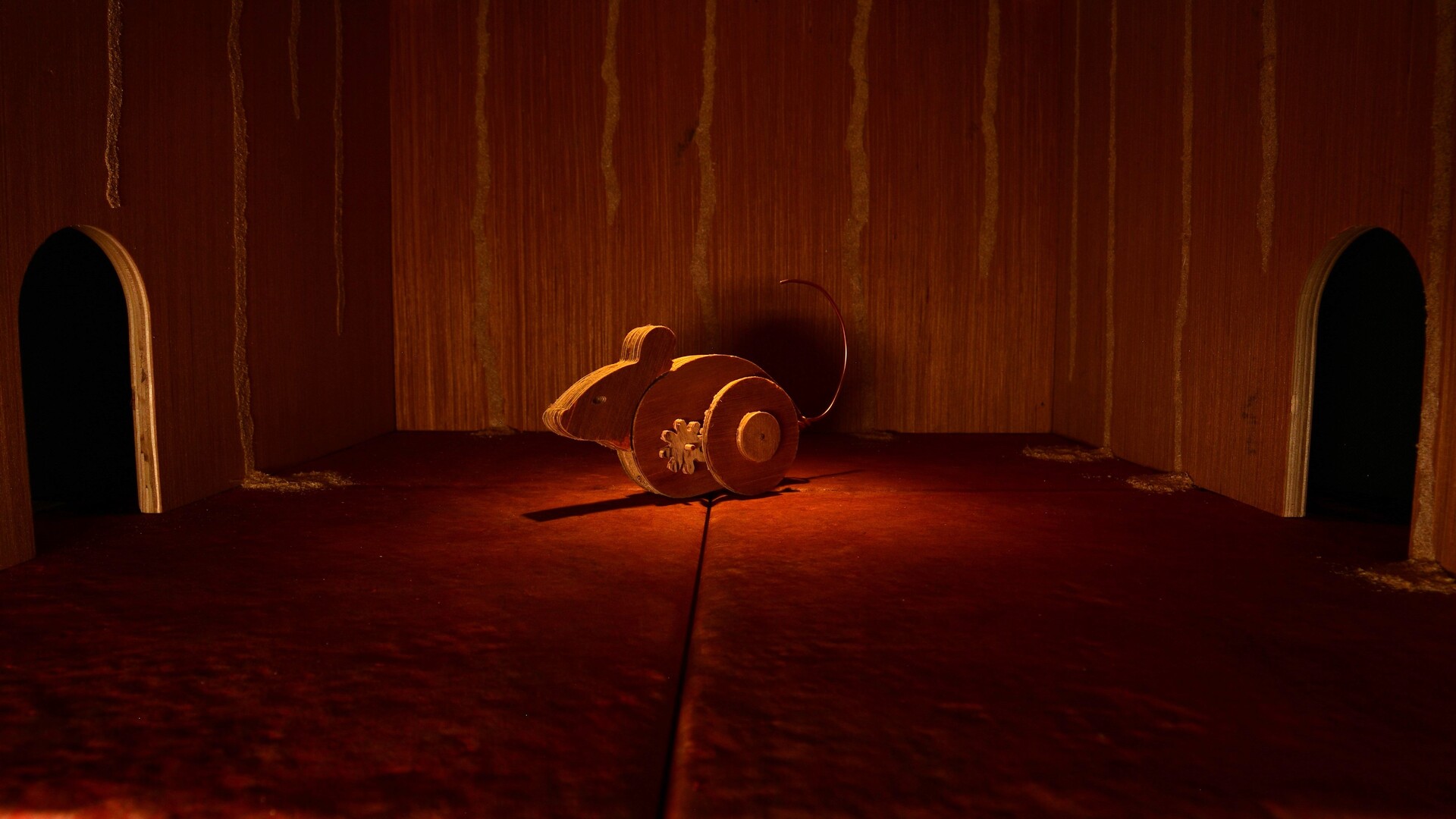 Guide a mouse through a handcrafted maze in the wooden stop-motion ...